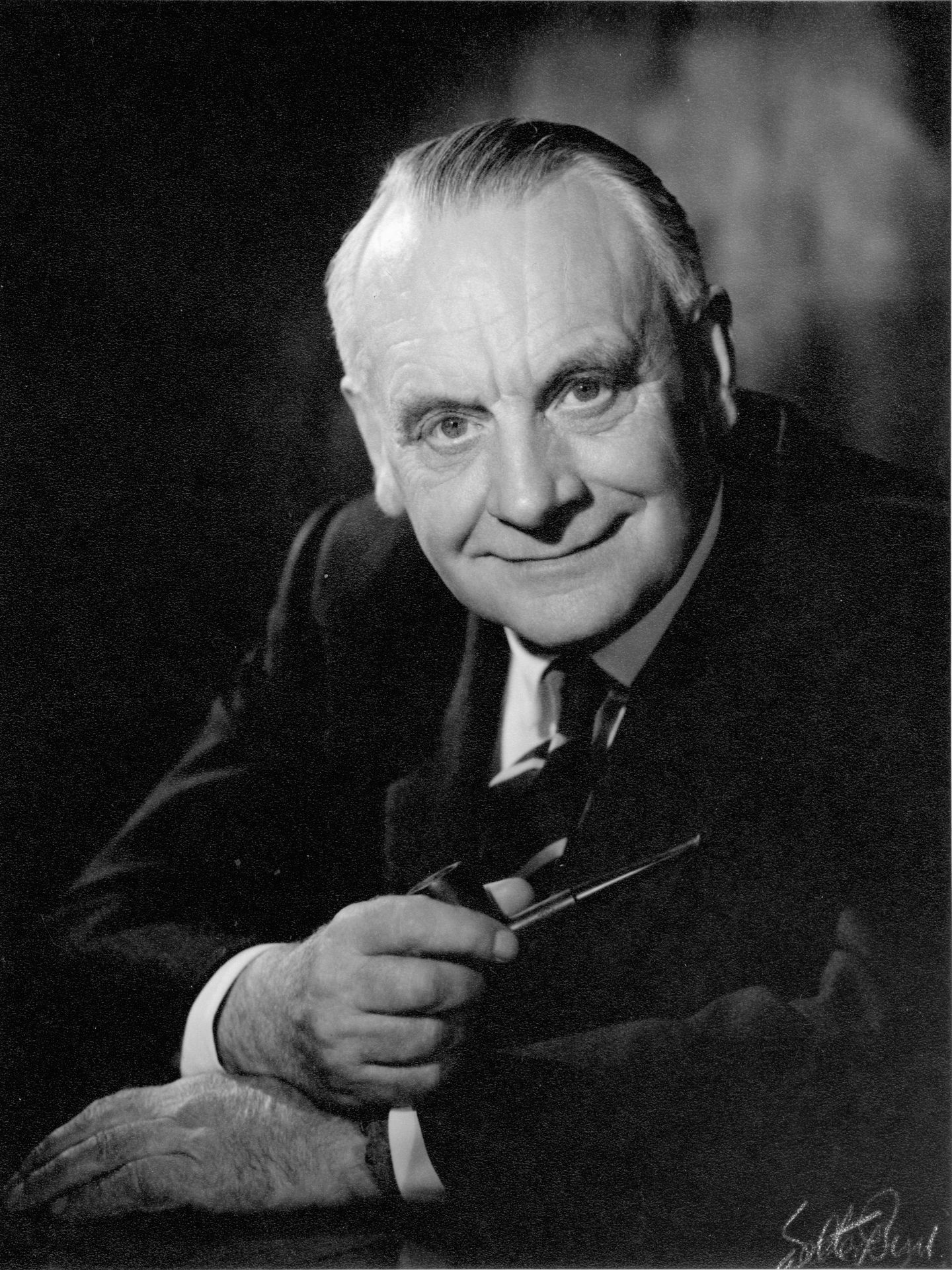 Robert Stoneley | The Royal Society: Science in the Making