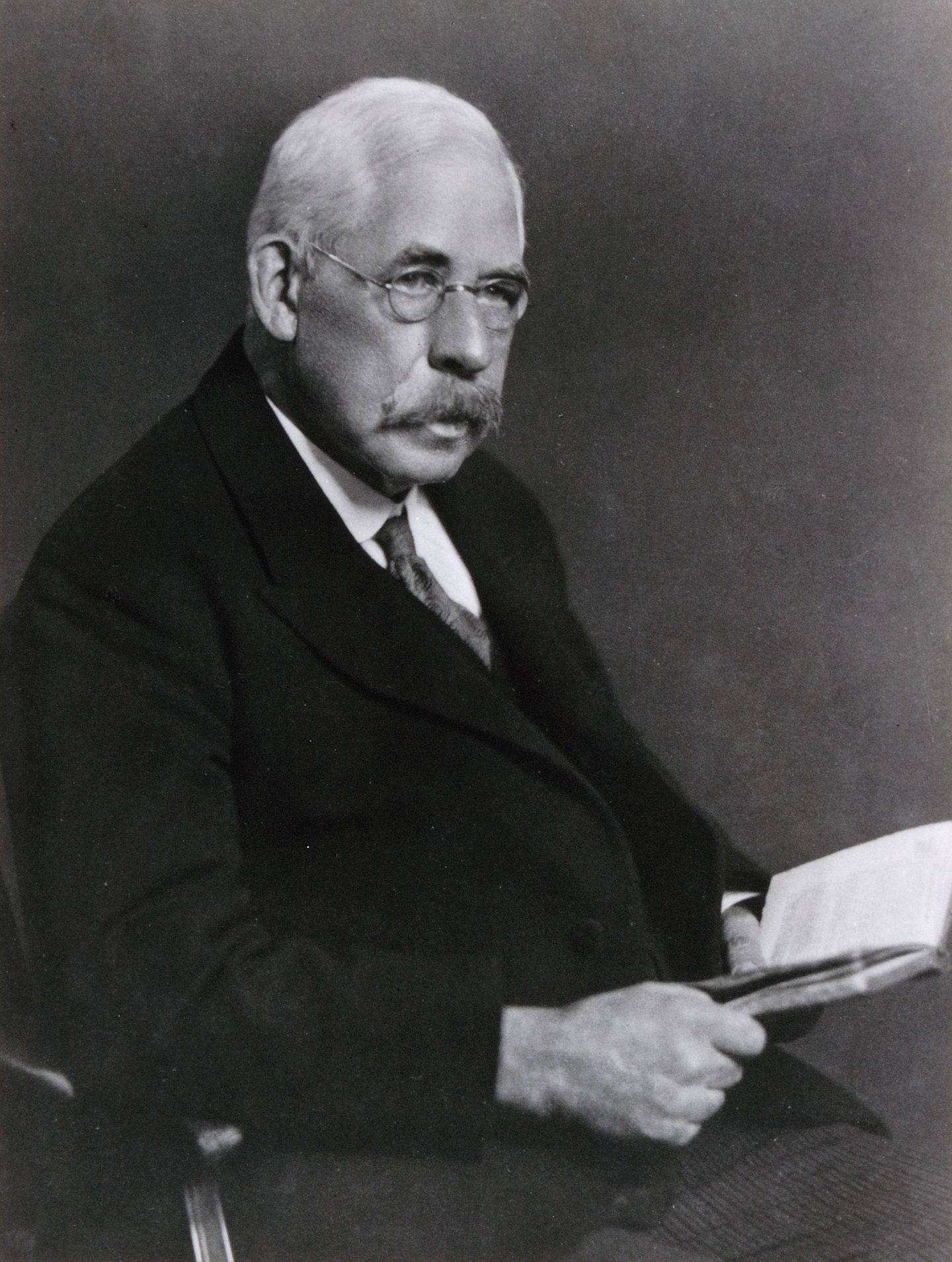 Richard Threlfall | The Royal Society: Science in the Making